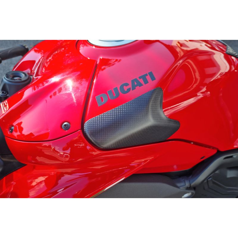 Slider de réservoir Carbone Ducati Panigale V4 - CNC Racing ZP113Y
