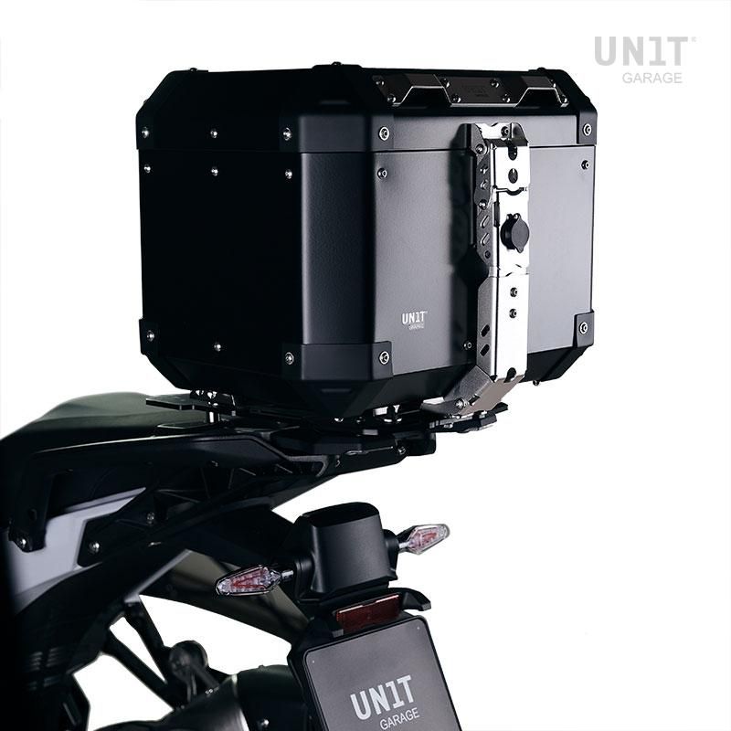 Plaque Top Case BMW R1300GS - Unit Garage Atlas Silver